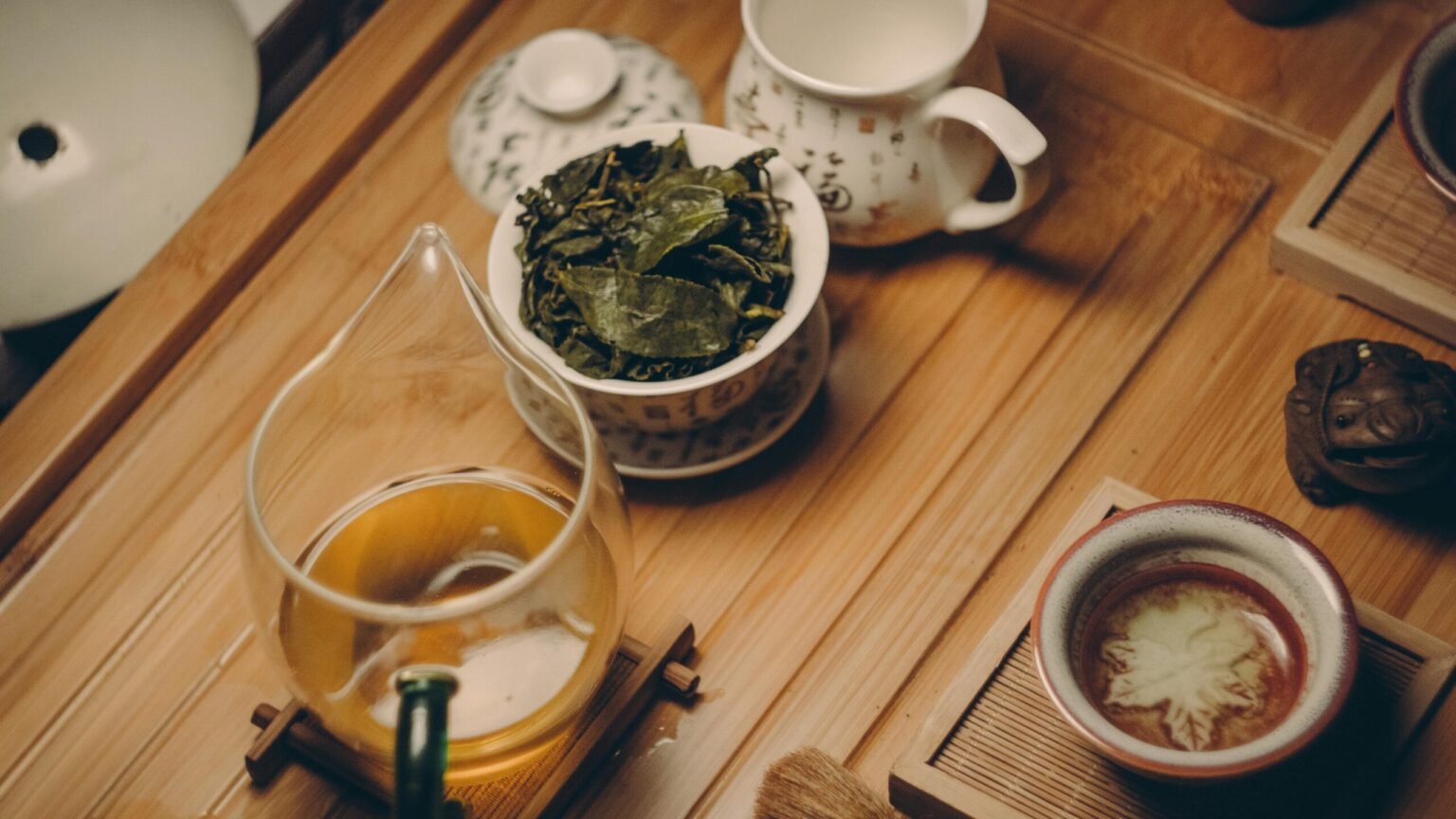 Master Tea Tasting Vocabulary: Describe Tea with Precision