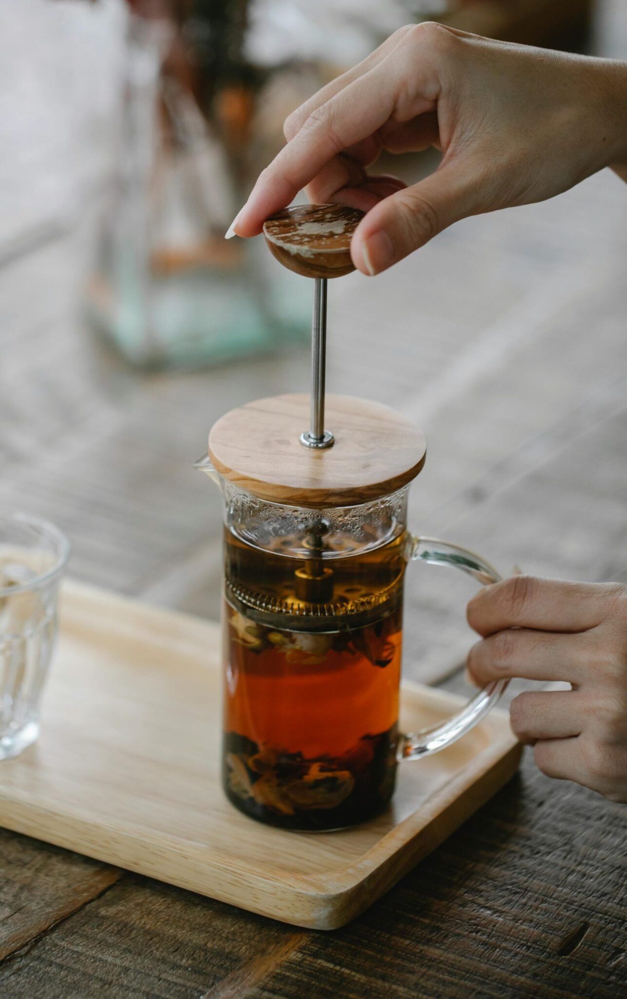 How to Brew Tea with Cold Water for a Smoother Taste